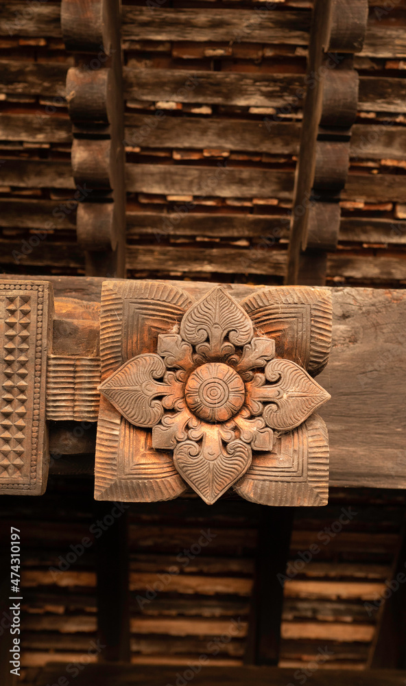 Traditional wood carvings of Embekka Devalaya Stock Photo | Adobe Stock