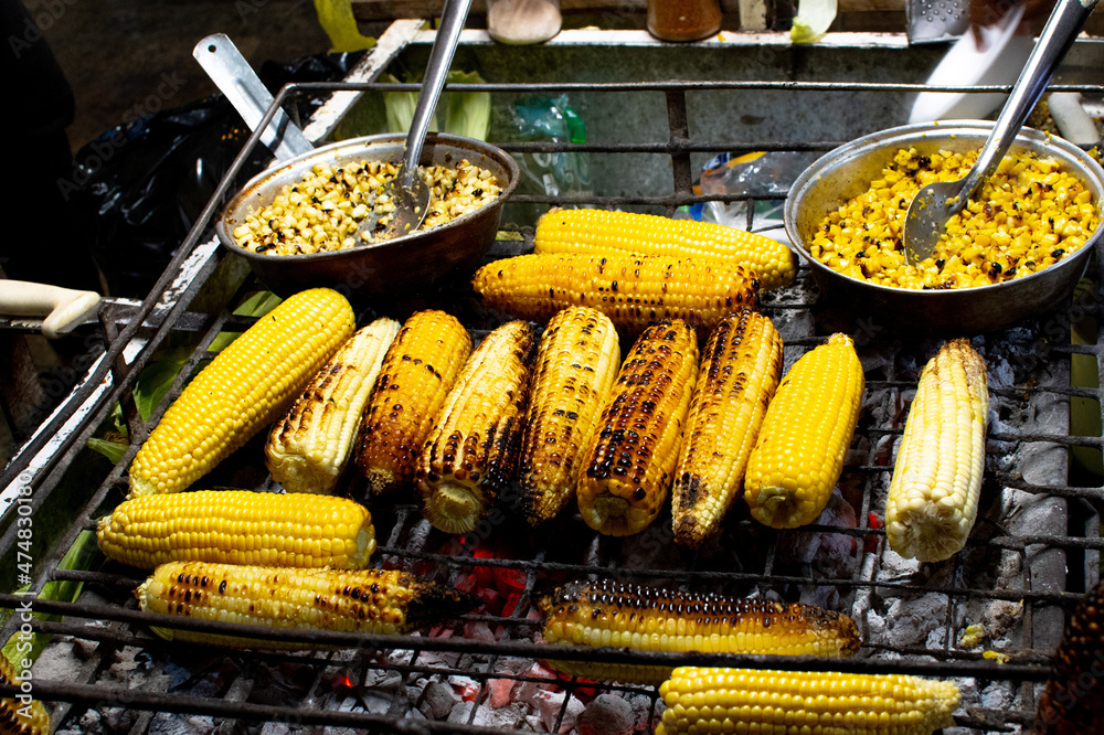 Maíz , Elote mexicano foto de Stock | Adobe Stock