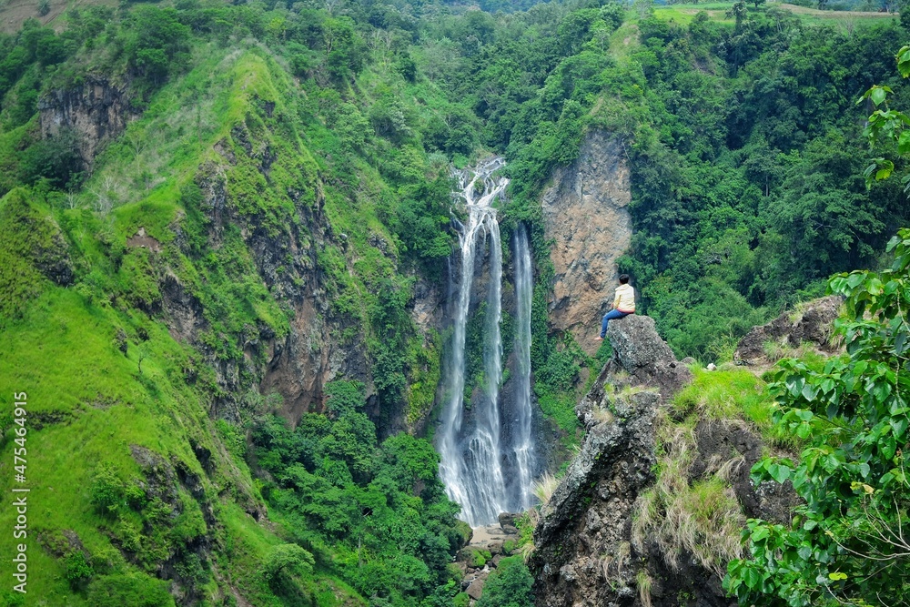 Tama’lulua waterfall and Bossolo Hills, Janeponto, South Sulawesi ...