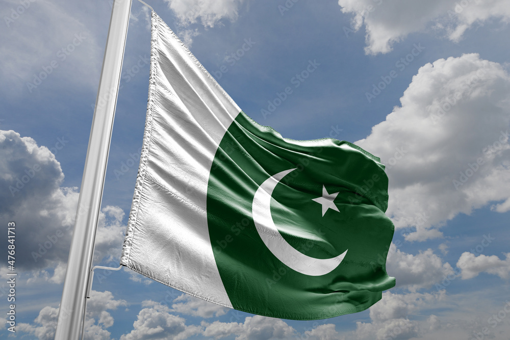 The flag of Pakistan (Urdu: پرچم ستارہ و ہلال‎) traces its current form ...