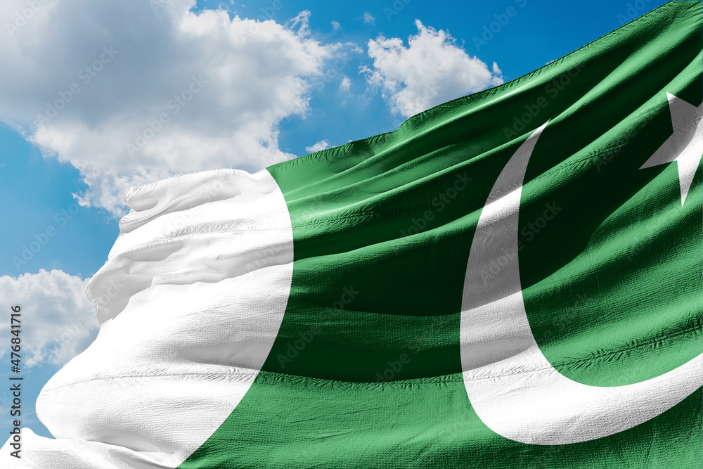The flag of Pakistan (Urdu: پرچم ستارہ و ہلال‎) traces its current form ...