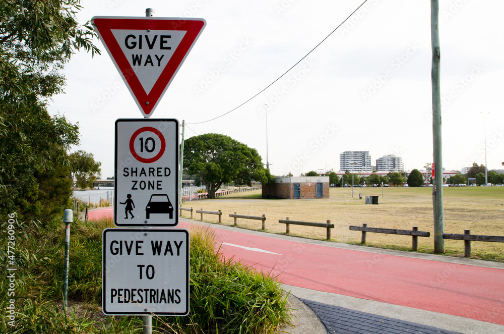 Traffic warning signs for give way, shared zone speed limit 10 km/hr ...