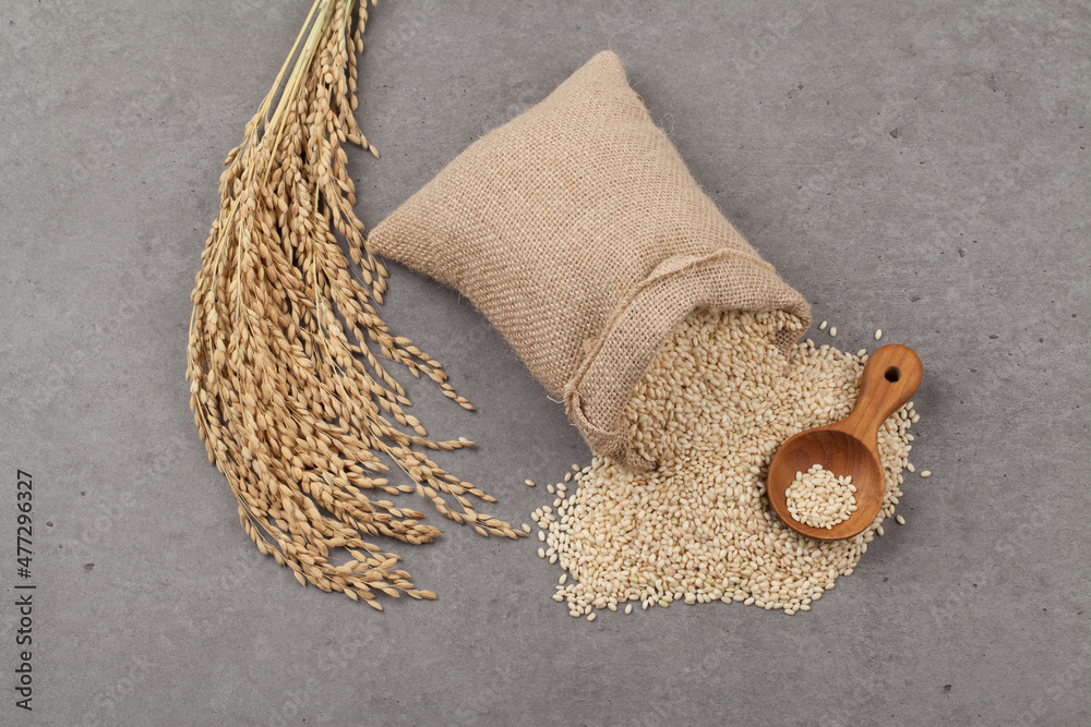 Brown rice, grain, mixed grains, organic grains, grains, ingredients, rice, nuts, nuts, food ...