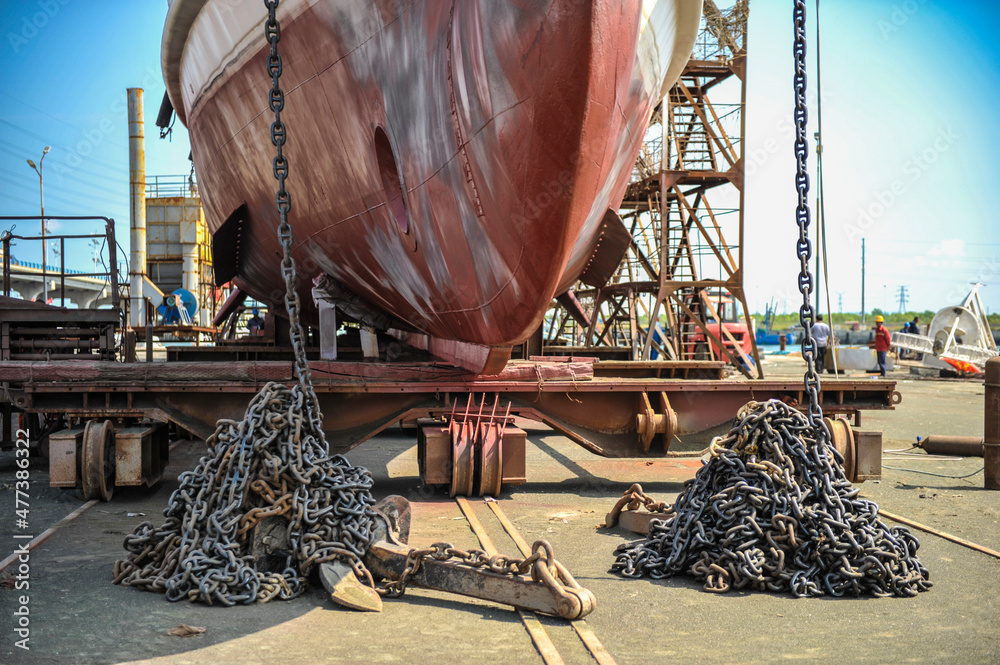 Ships and tugboat equipment for maintenance at shipyards Stock Photo ...