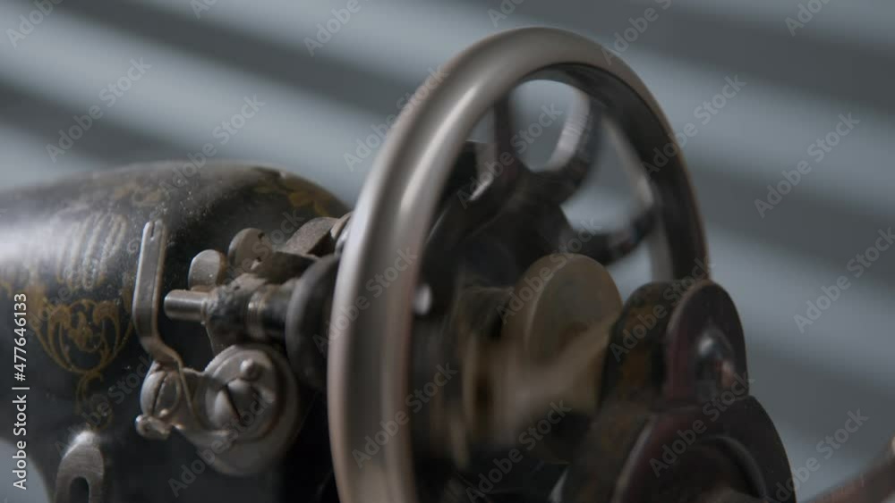 Video „Camera move dolly rails backward. Old vintage sewing machine ...