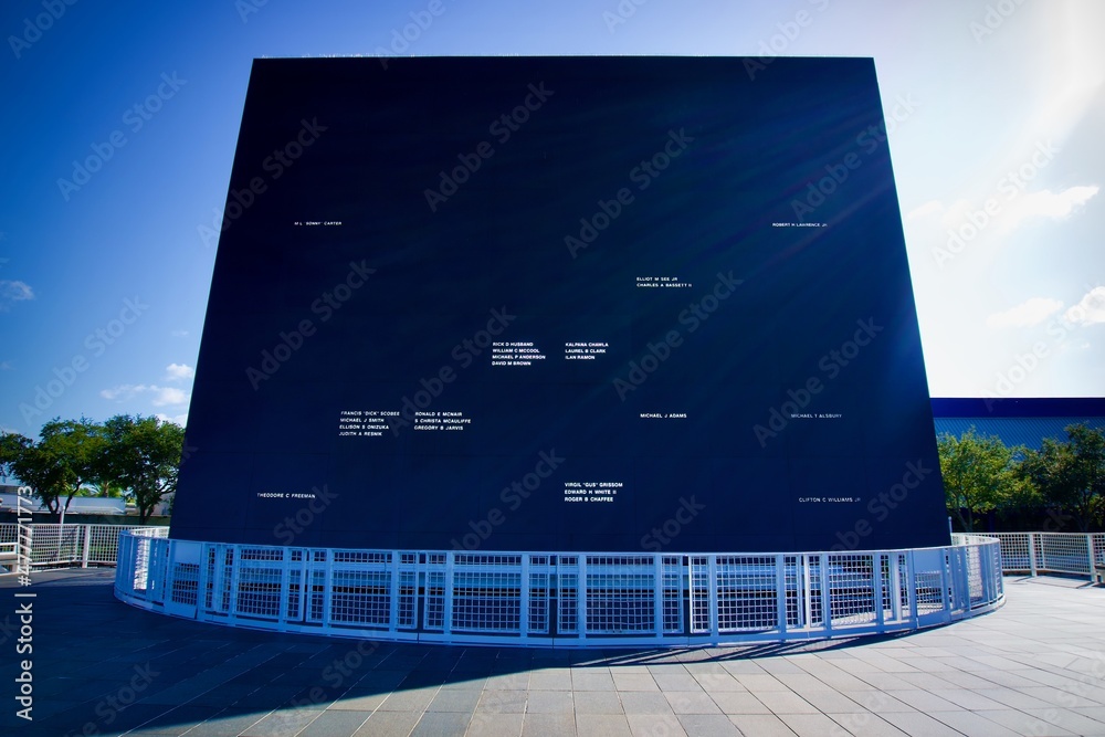 Kennedy Space Center, Florida, USA: Space Mirror Memorial. Highly ...