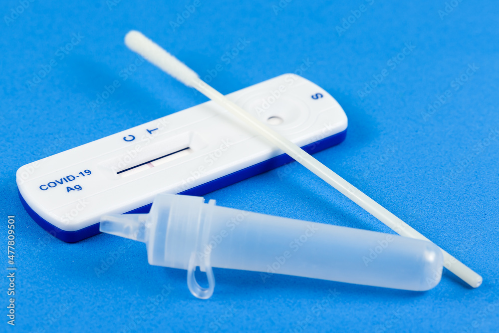 SARS-CoV-2 rapid antibody test with test swap and negative test result ...