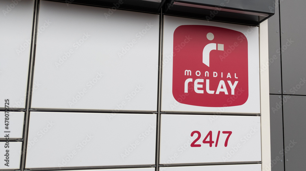 mondial relay 24/7 hub Locker Delivery Store boxes for self service ...