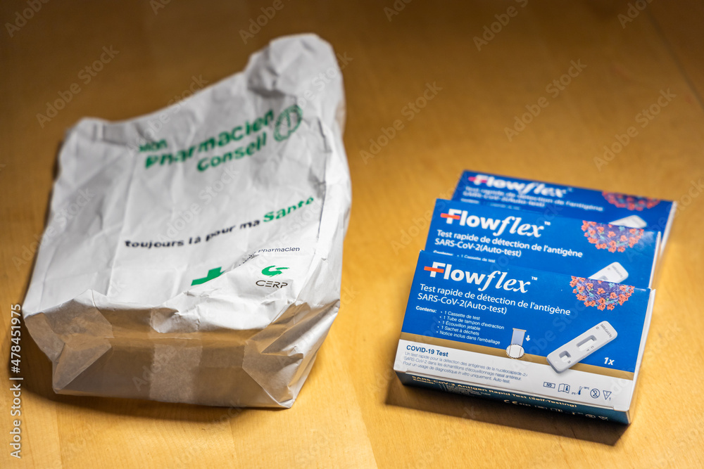 Pharmacy bag and Flowflex autotest self diagnosis test boxes to detect ...