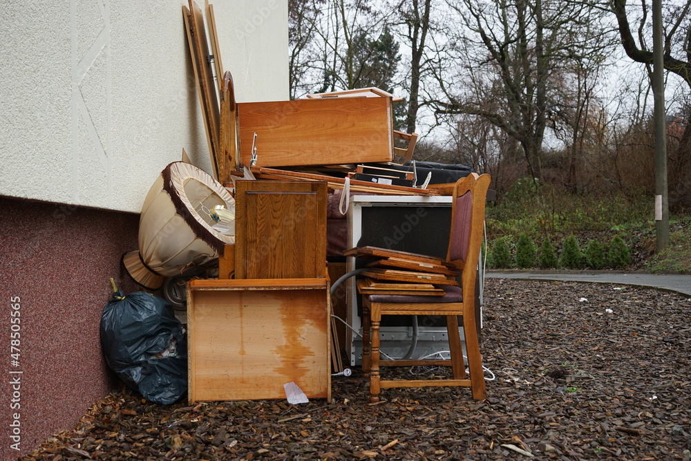 Bulky waste, furniture, garbage, bulky rubbish heap, house, house wall ...