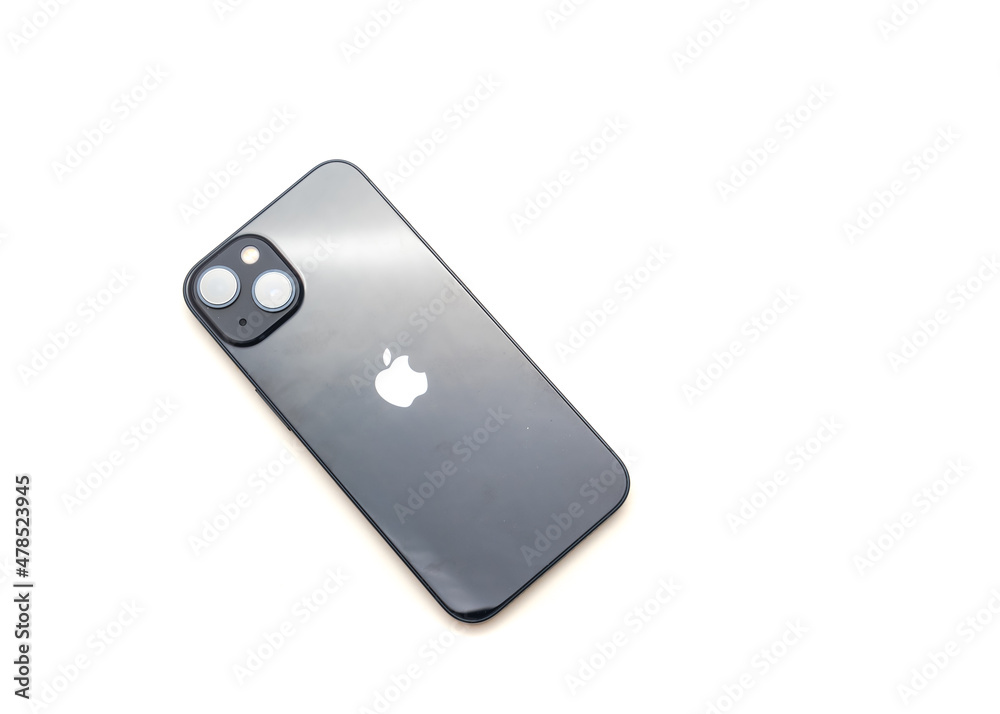 Top view showing advanced dual-camera system on Apple iPhone 13 in new ...