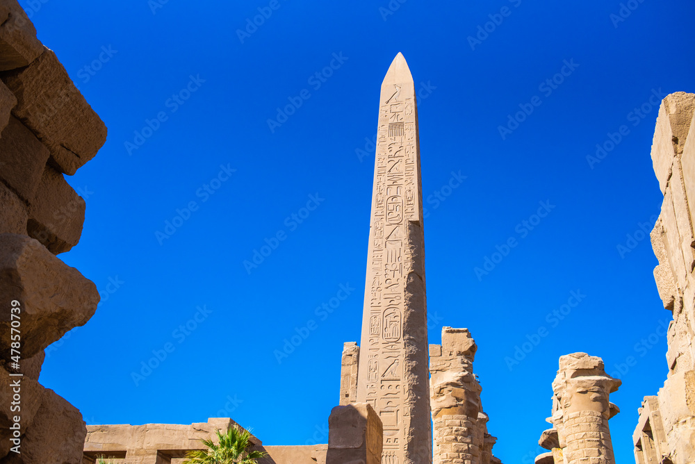 EGYPT - KARNAK TEMPLE - Large sculptures of pharaohs inside beautiful ...