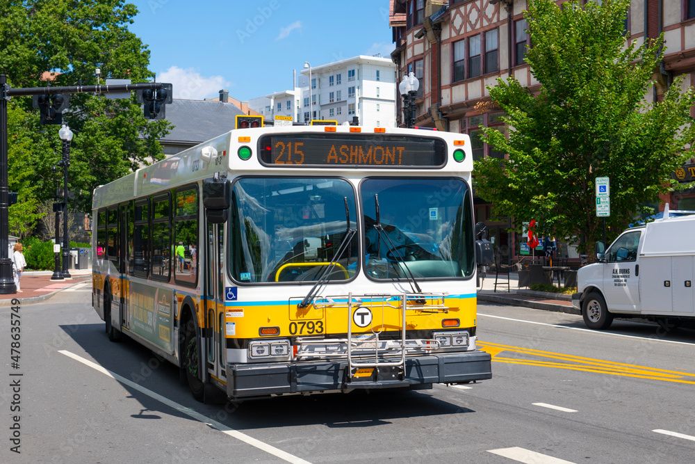 MBTA Bus Route 215 New Flyer D40LF Diesel bus on Hancock Street in ...