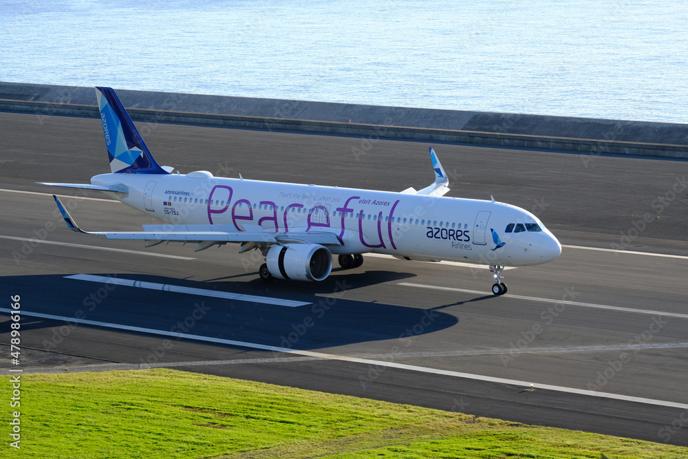 SATA Azores Airlines Airbus A321 253 landing at Madeira Airport ...