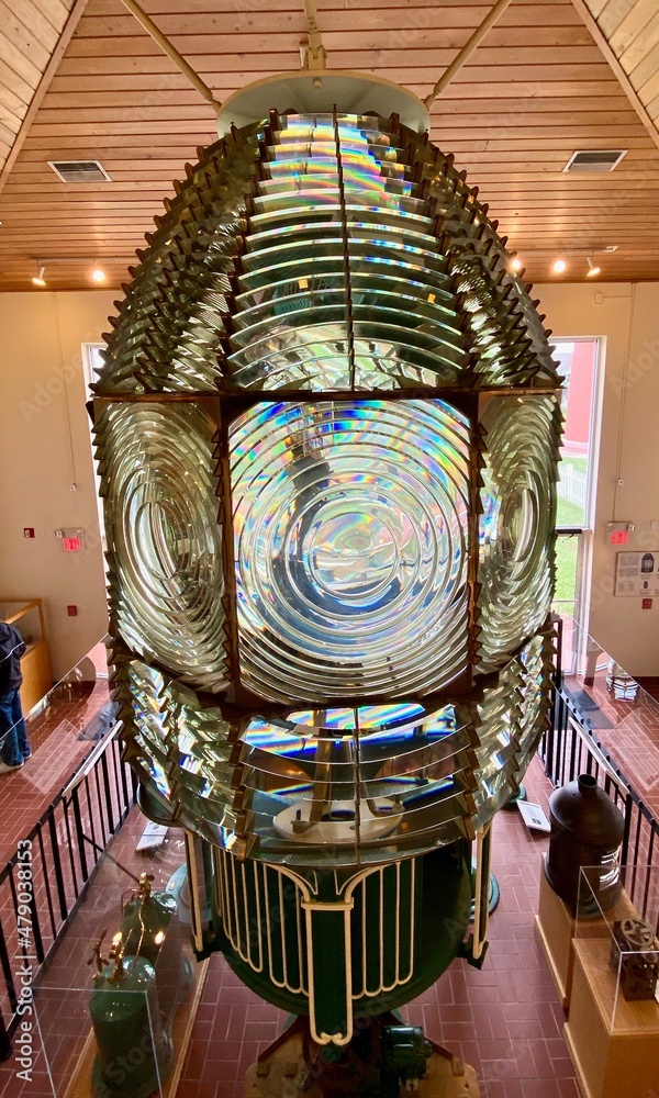 Foto de Ponce Inlet Lighthouse Museum Lens Exhibit Building in Ponce ...