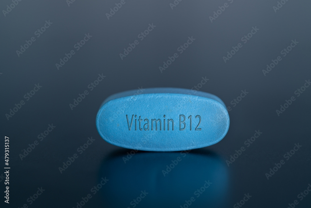 Vitamin B12 pills Vitamin B12 is a nutrient helps keep blood and nerve ...