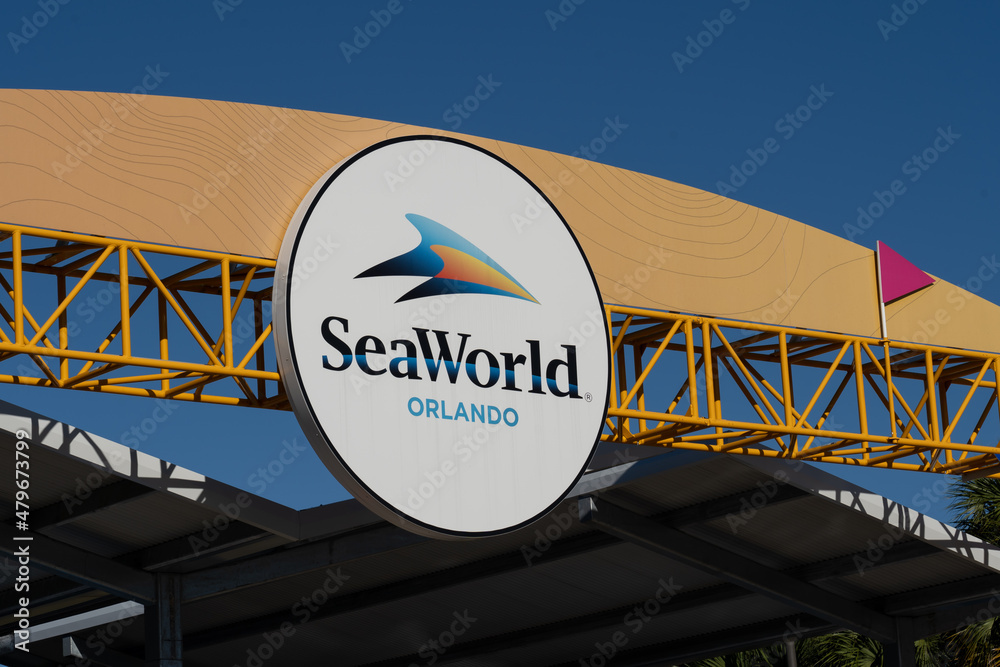 Orlando, Fl, USA - January 6, 2022: A SeaWorld sign at the entrance in ...