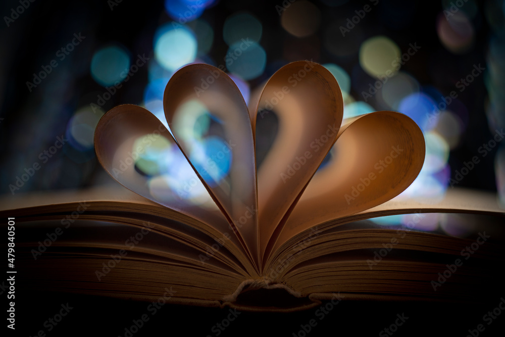 Heart from book pages., vintage photo style with bokeh background Stock ...