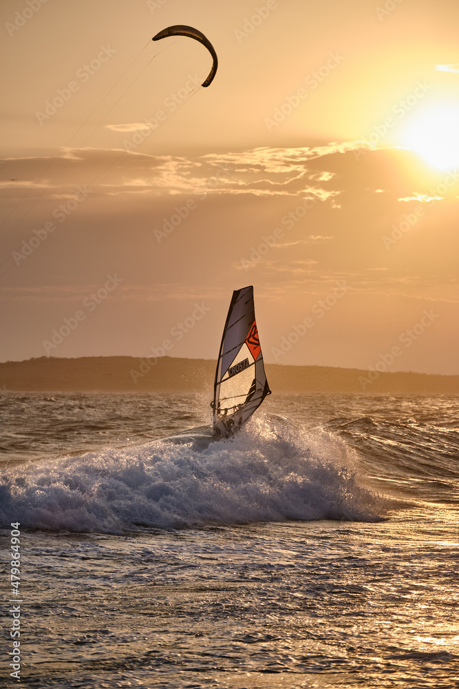 Poster kite surfing on the beach – Wall Art | UkPosters