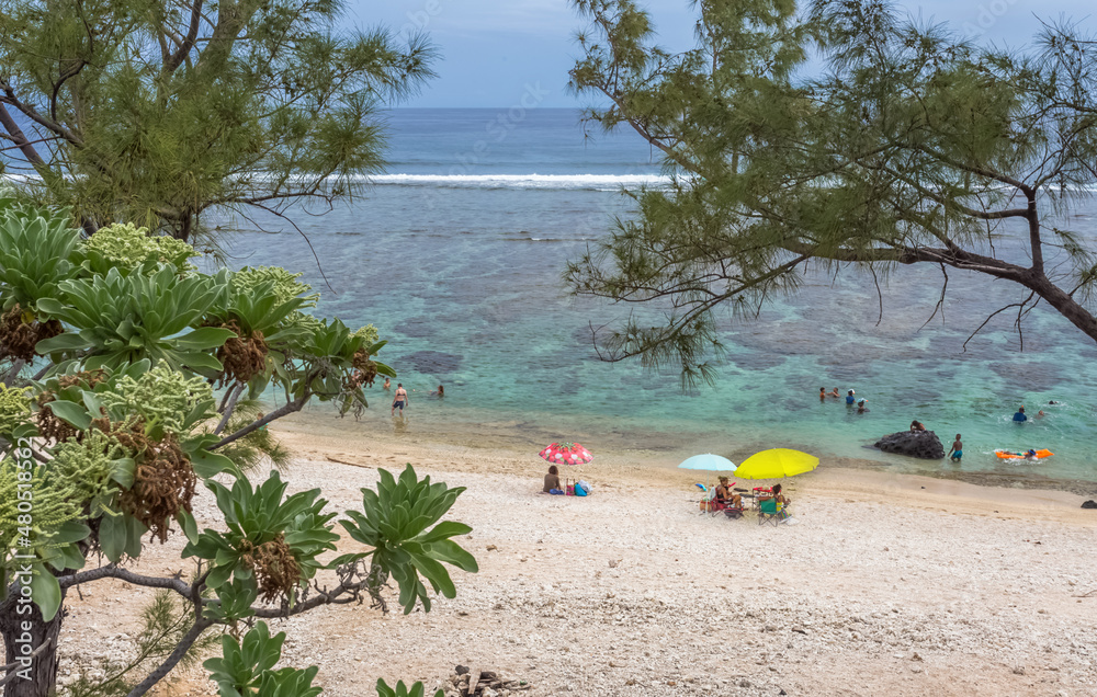 Plage paradisiaque de Kélonia, saint leu, île de la Réunion Stock Photo ...