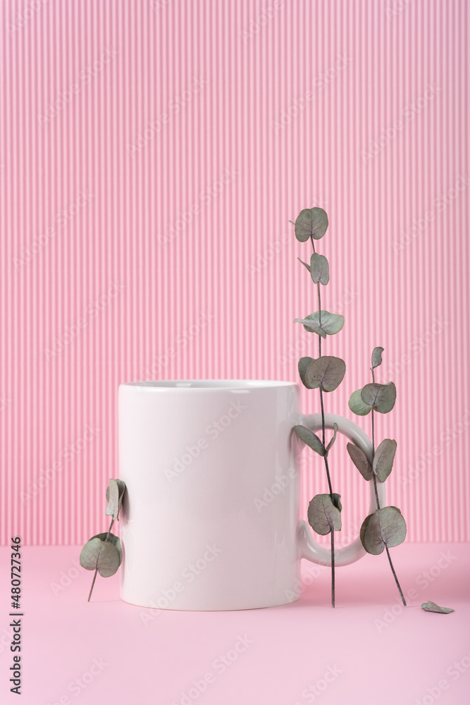 Mockup white coffe cup or mug on a pink background with copy space ...