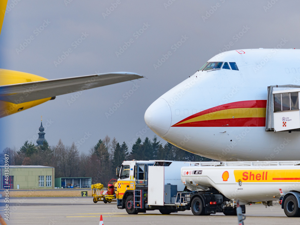 hoersching, austria, 18 jan 2021, boeing 747-400 operated by kalitta ...