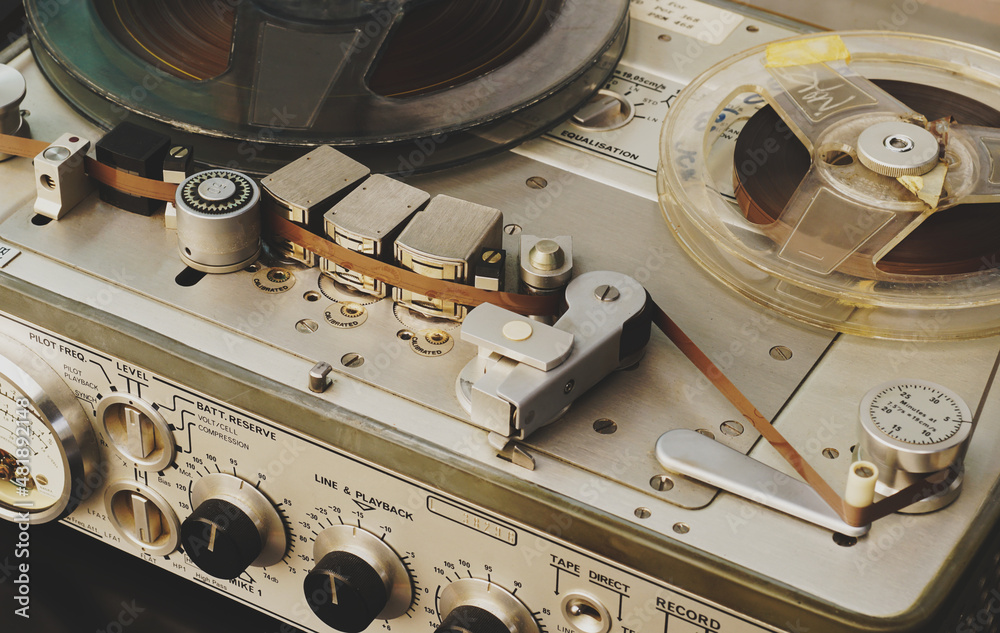 Analog Stereo Open Reel Tape Deck Recorder Player with Metal Reels ...