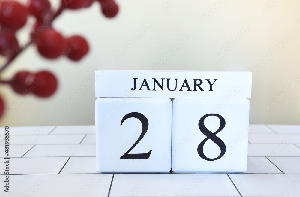 Cube calendar with date January 28th, Wooden calendar with date and ...