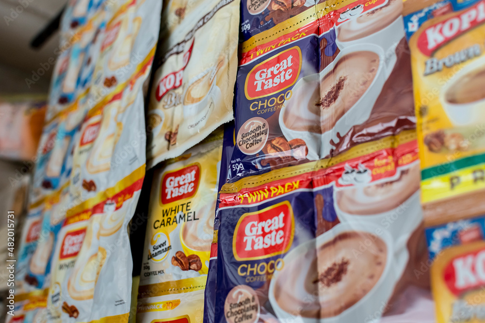 Manila, Philippines - Jan 2022: Great Taste and Kopiko coffee mix ...