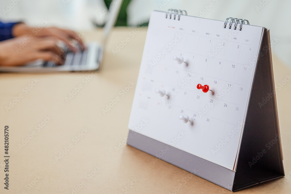 Calendar desk place on the table. Desktop Calender for Planner to plan ...