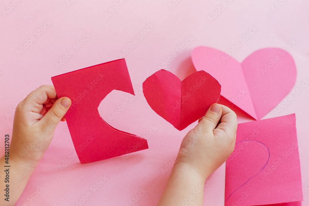 Step by step instructions. How to make a paper heart card for Valentine ...