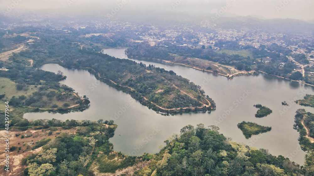 Paisaje en 4k con drone Ubicación Laguna del Castillo Xalapa Veracruz ...