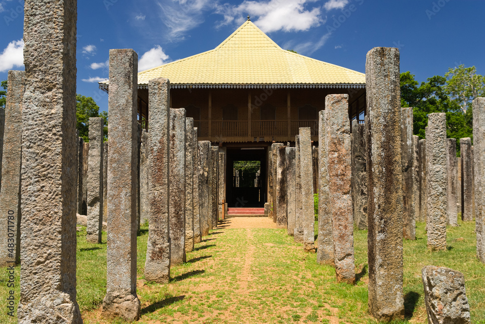 Lovamahapaya - Brazen palace, Anuradhapura, Sri Lanka, by Vidu ...