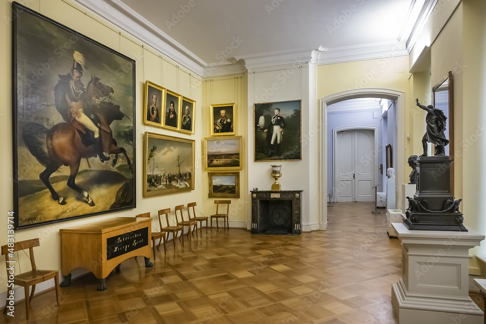 Inside the extravagant rooms of 17th century Baroque Charlottenburg ...