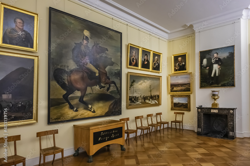 Inside the extravagant rooms of 17th century Baroque Charlottenburg ...