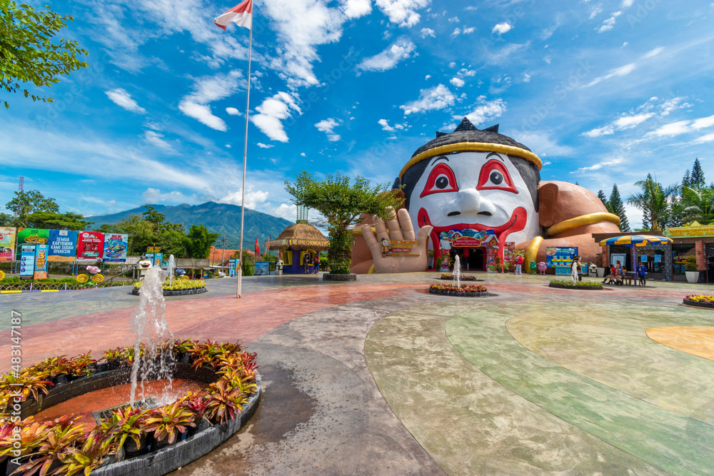 The Bagong Adventure - Human Body Museum in Jatim Park 1 is the largest ...