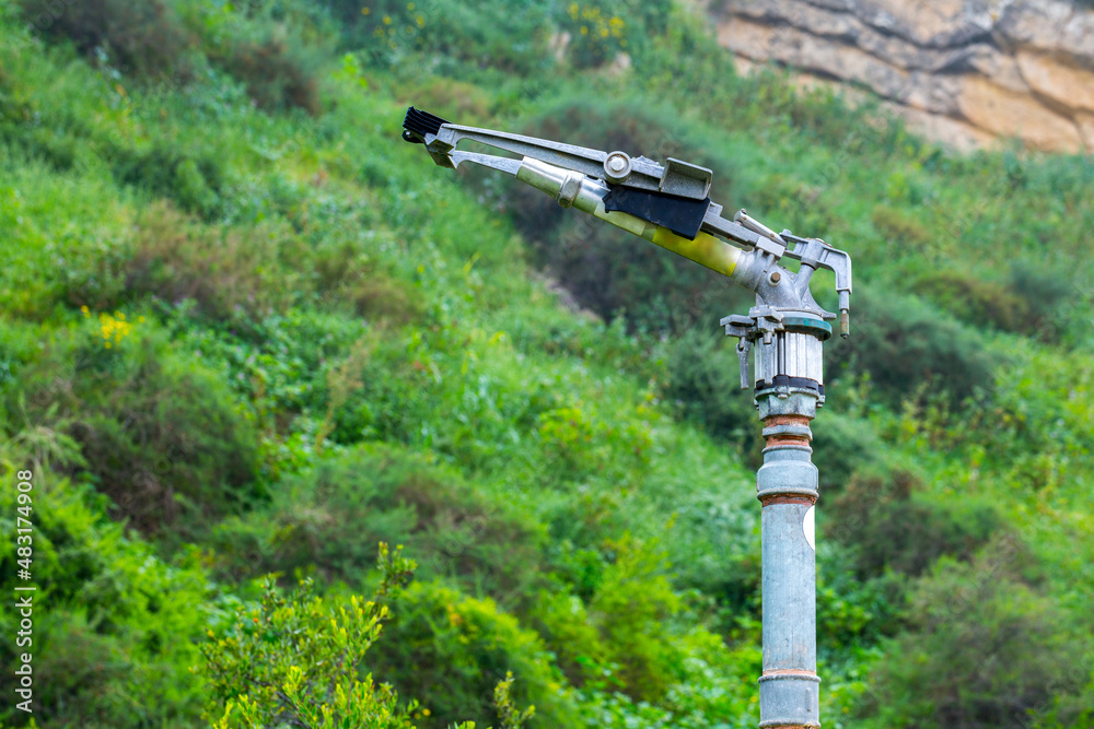 Fire sprinkler with a nozzle valve incorporated. An heavy-duty part of ...