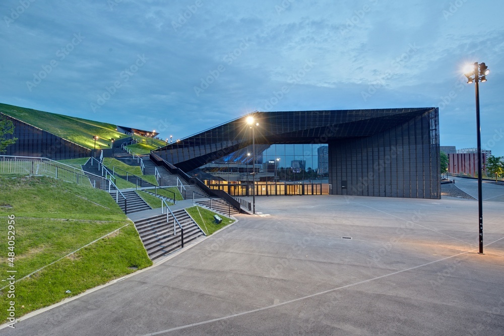 Międzynarodowe Centrum Kongresowe i Spodek w Katowicach, 03.2020 Stock Photo | Adobe Stock