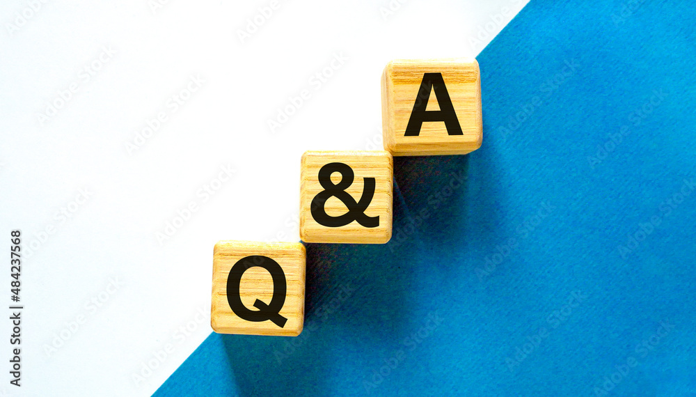 Foto Stock Q and A, questions and answers symbol. Concept words Q and A ...