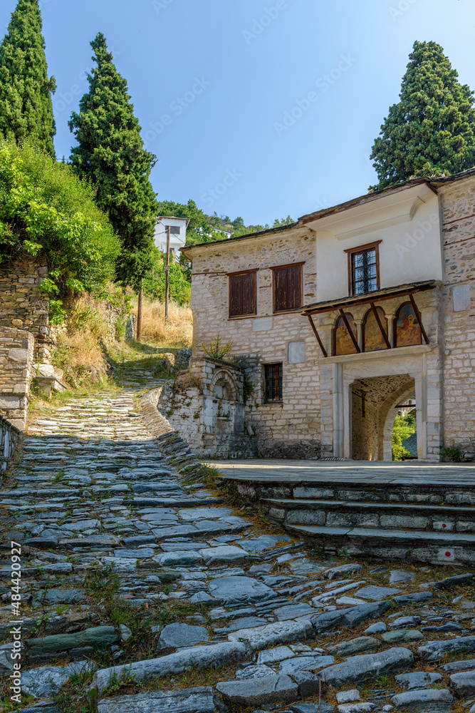 The picturesque village of Makrinitsa with its architectural ...