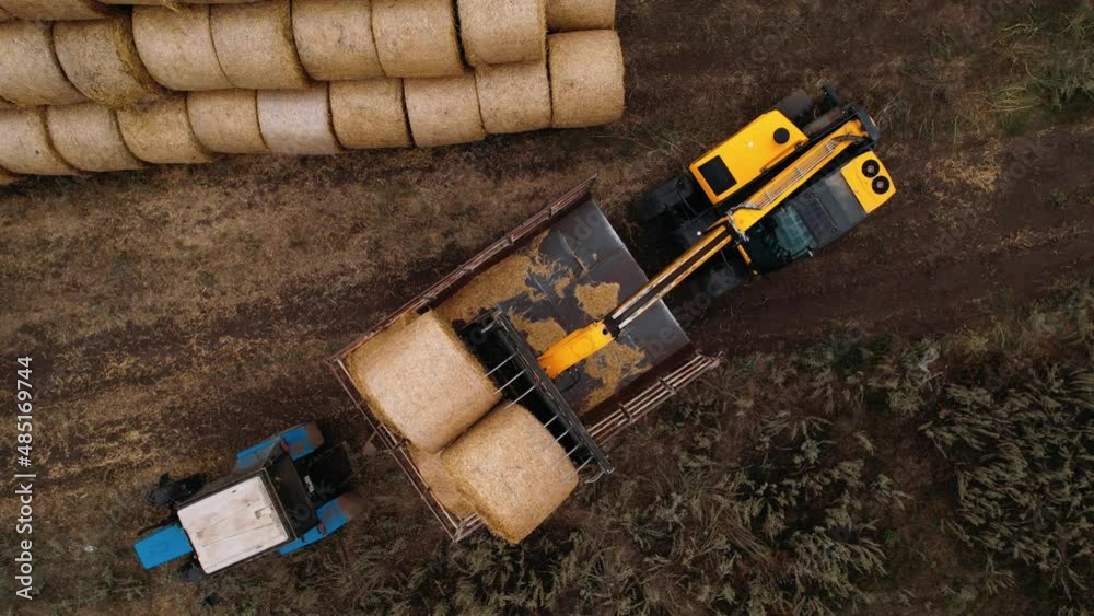 Excavator bucket for hay stack loading. Agricultural loader for ...