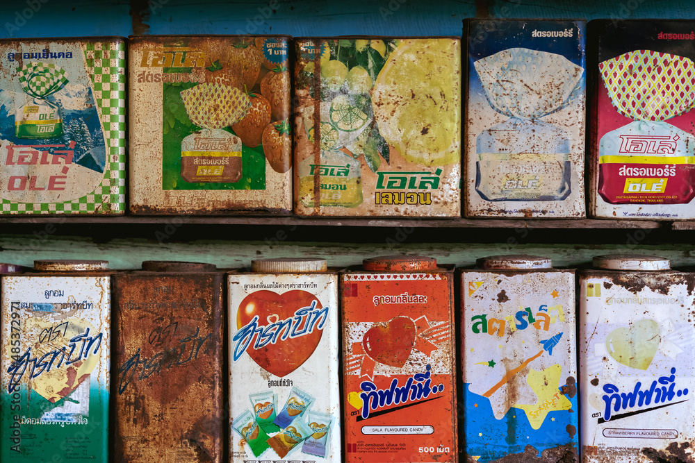 RATCHABURI, THAILAND-JANUARY 19,2020 : Collection retro and rusty ...