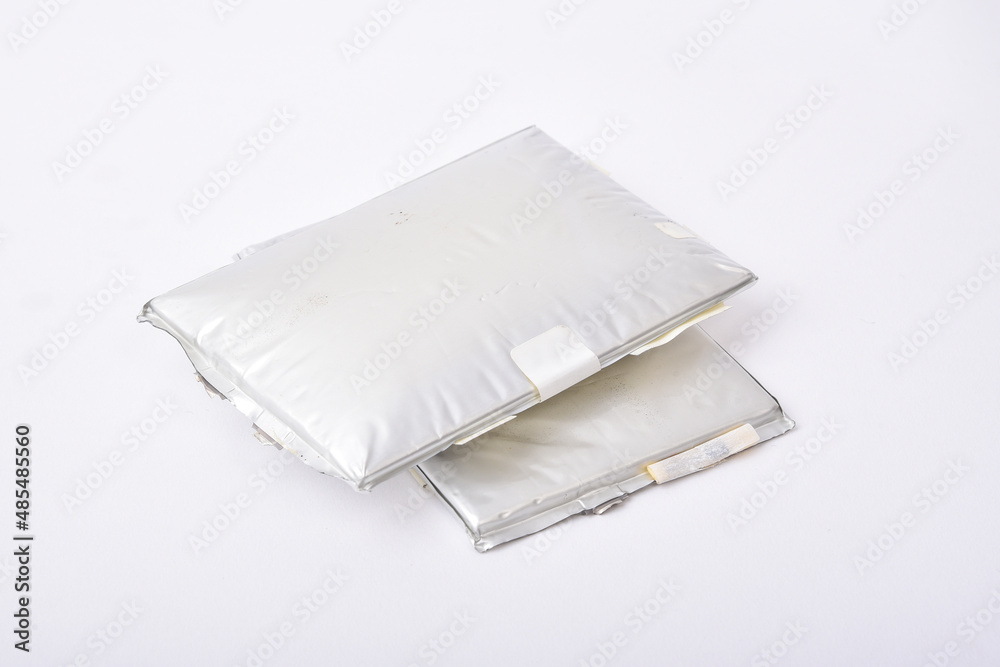 Broken battery, Lithium polymer battery swollen dangerous to explode ...