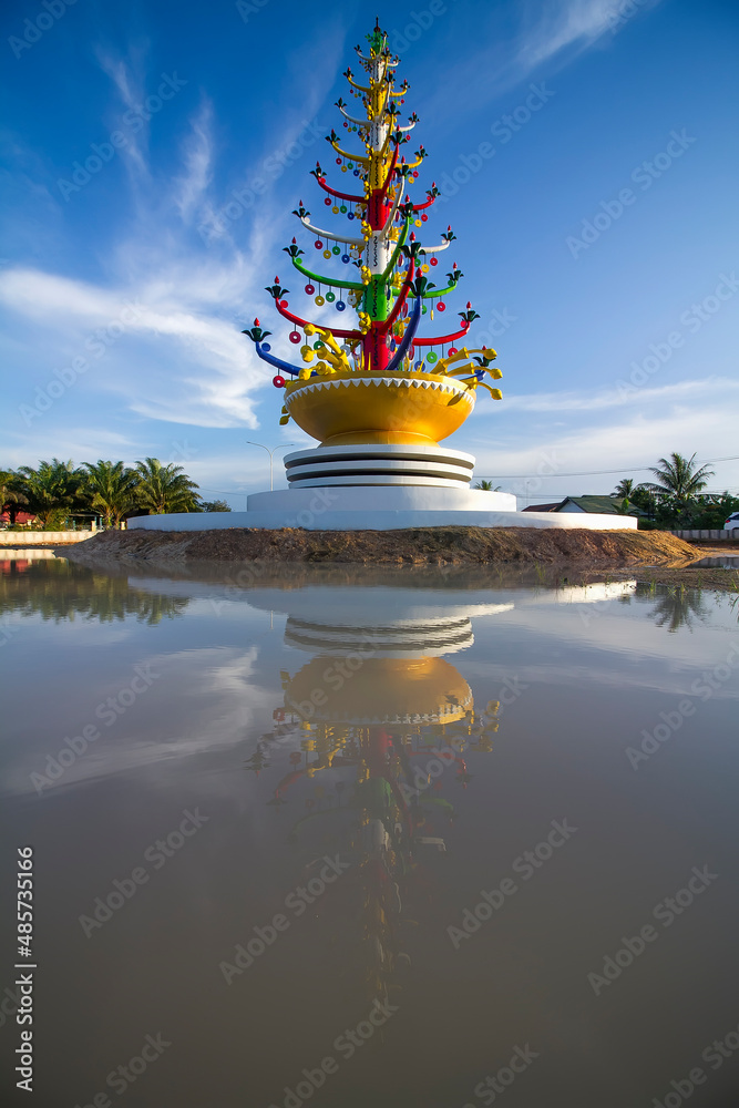 Mount Perak Roundabout Located in Tamiang Layang, East Barito Regency ...