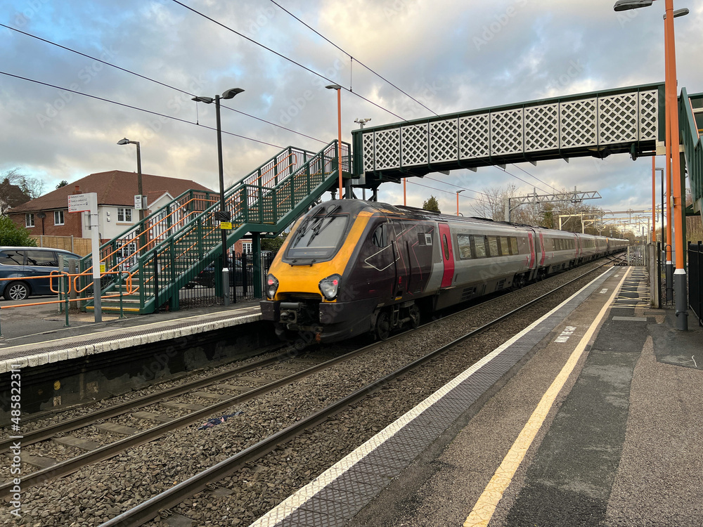 express passenger train, station platform england uk generic Stock ...
