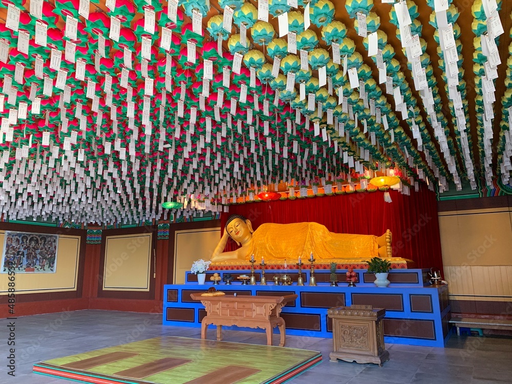 Foto de 부산 태종대 태종사 불상, 등, 불교 사찰 / The Buddha statue, back, Buddhist ...