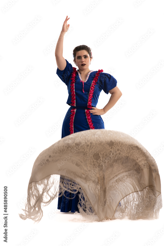 Foto de Chula Madrileña vestida de chulapa, traje típico del Chotis ...