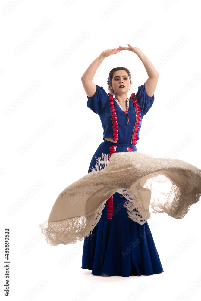 Foto de Chula Madrileña vestida de chulapa, traje típico del Chotis ...