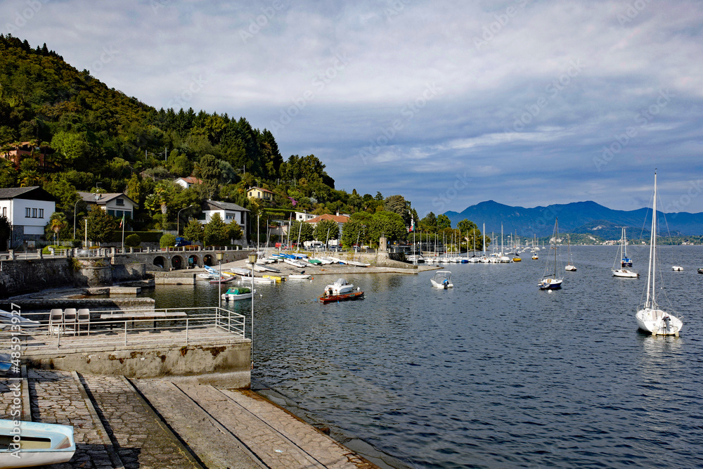 Lago Maggiore Hafen von Lesa Stock Photo | Adobe Stock