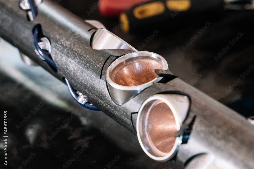 Foto Stock The shape charge loaded in gun and conveyed in hole on ...